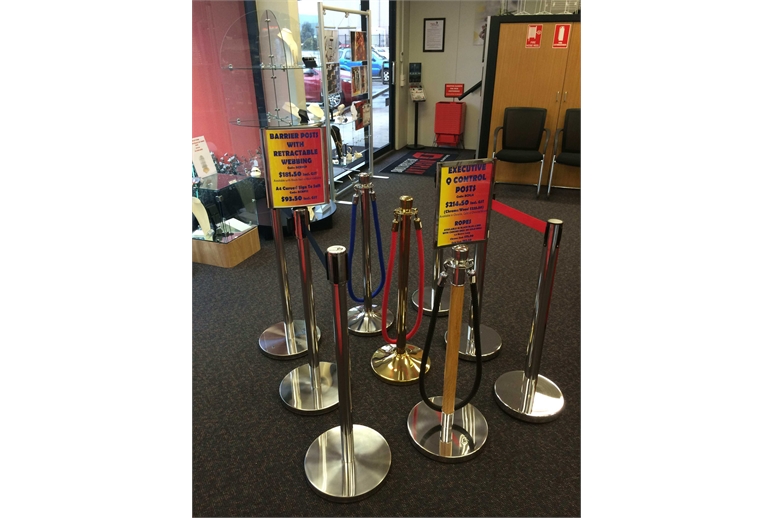Shop Display Supplier & Manufacturer | Display Decorations